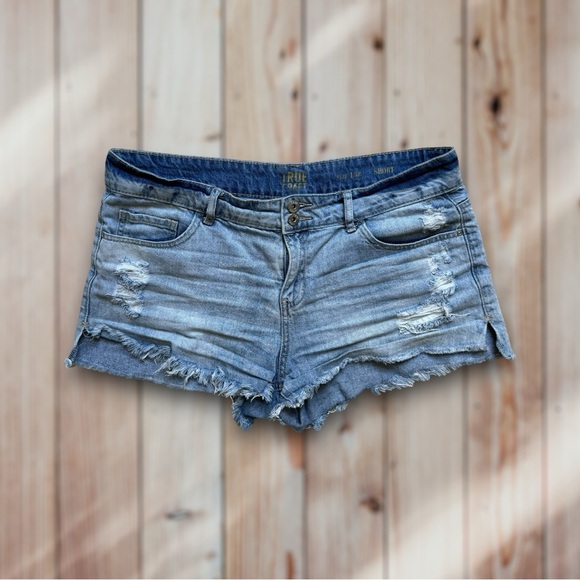 True Craft | Shorts | True Craft Distressed Cut Off Denim Short Shorts ...